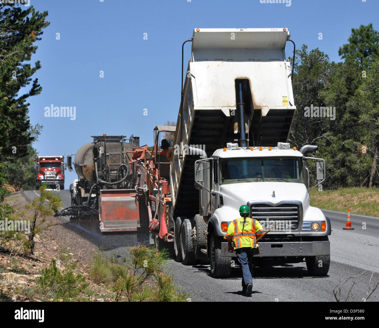 0522 Grand Canyon South Entrance Roadwork Stock Photo - Alamy