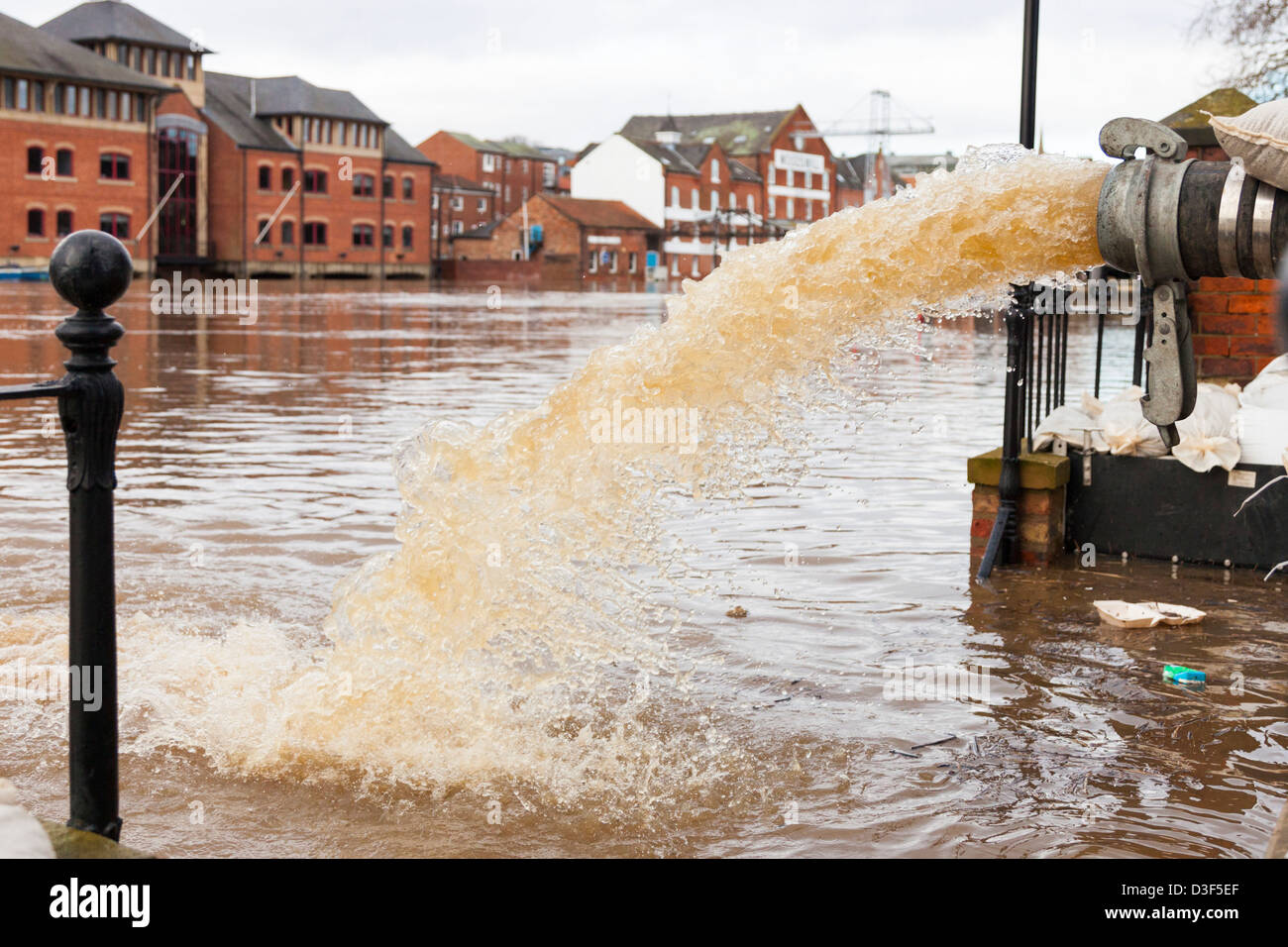 Water pumping flood hi-res stock photography and images - Alamy