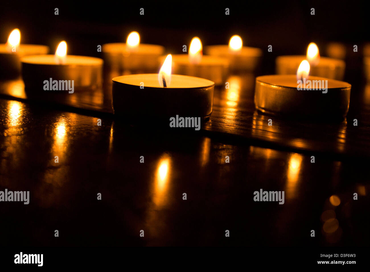Reflection candles hi-res stock photography and images - Alamy