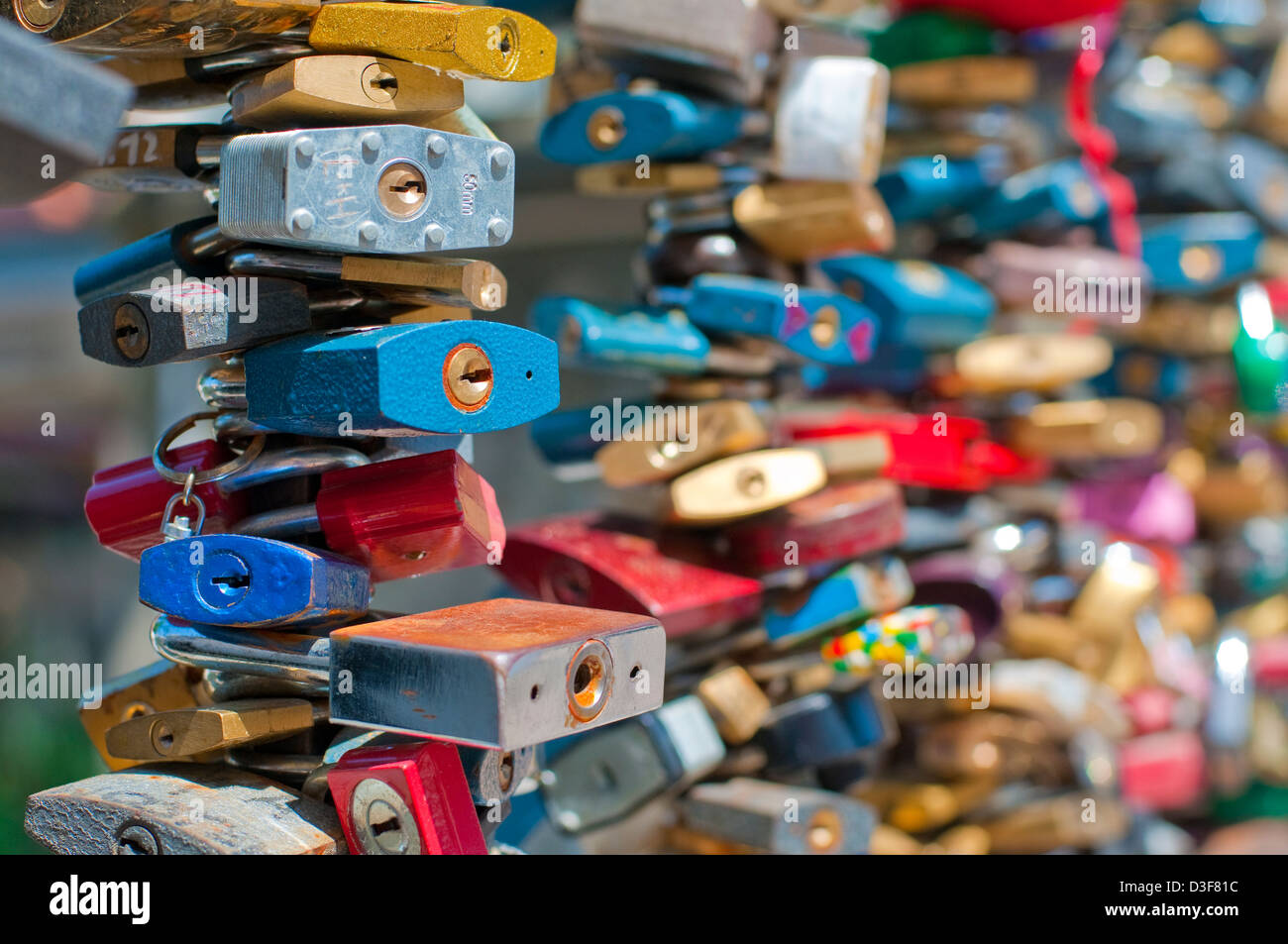 Padlock bridge in Prague, Czech Republic Stock Photo - Alamy