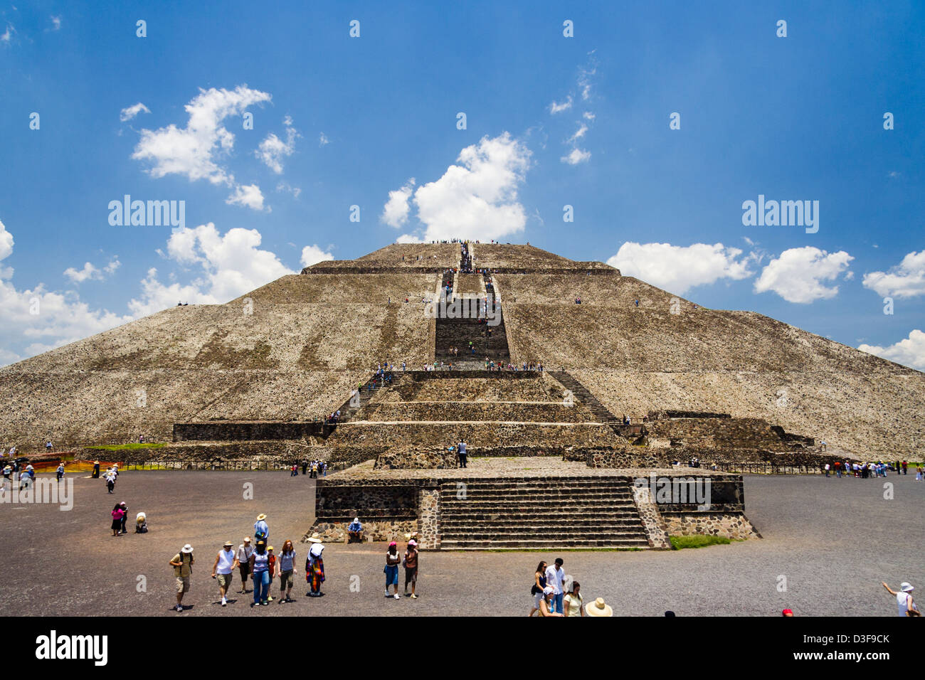 Pyramid of the Sun. Teotihuacan, Mexico Stock Photo - Alamy