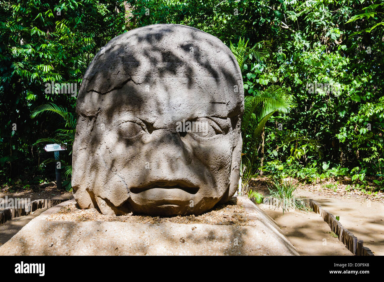 Monument 4 Olmec colossal head at La Venta. Villahermosa, Tabasco ...