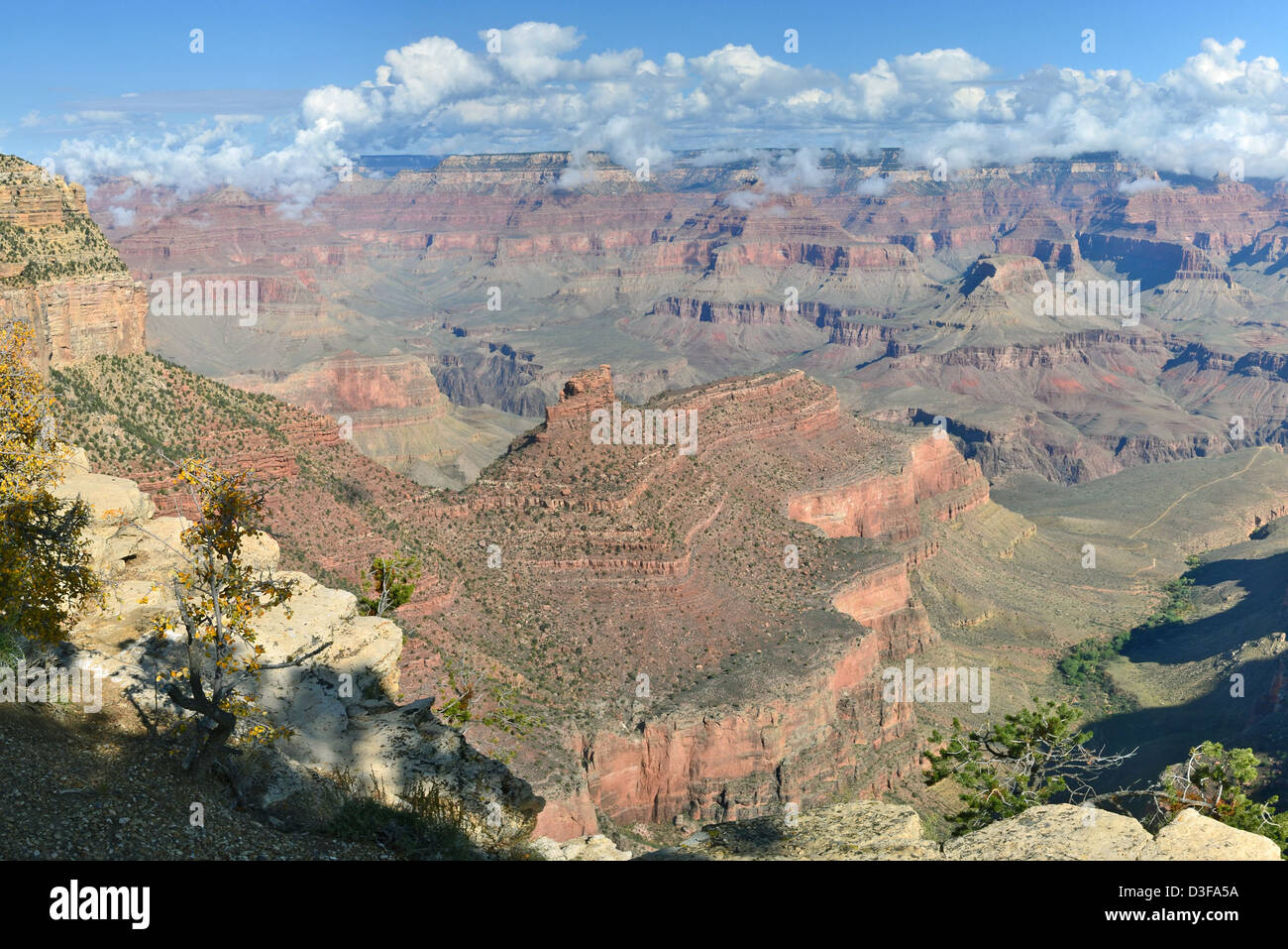 A weather inversion over the Grand Canyon creates stunning cloud ...
