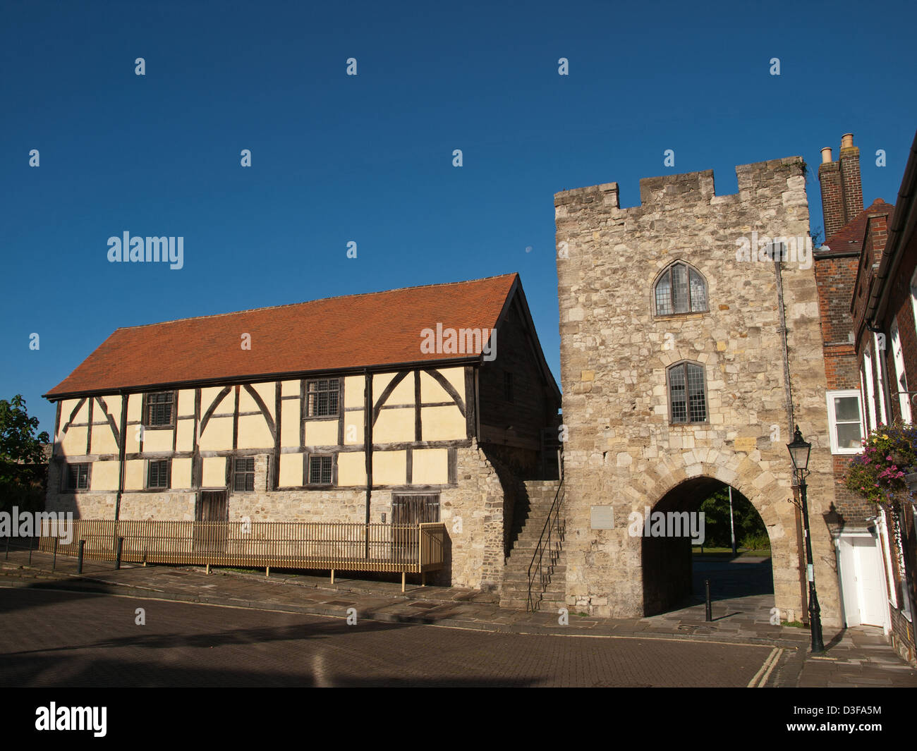 English medieval merchants hi-res stock photography and images - Alamy