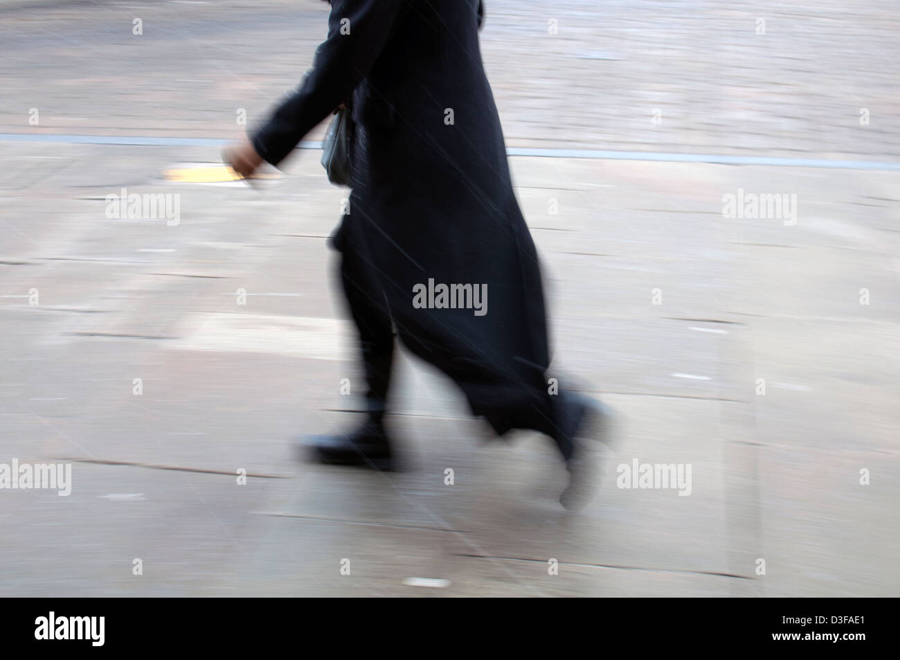 Hurried blurred movement hi-res stock photography and images - Alamy