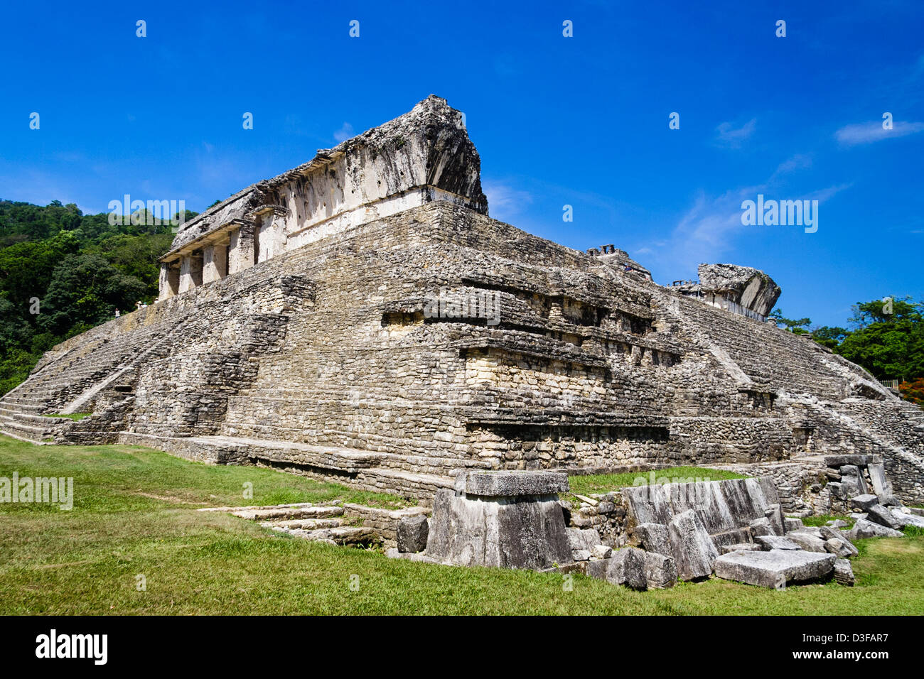 Palenque el palacio hi-res stock photography and images - Alamy