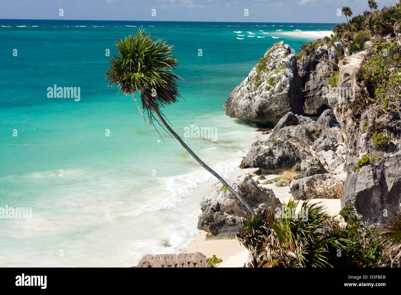 View of beach at Tulum from the top of the cliffs Stock Photo - Alamy