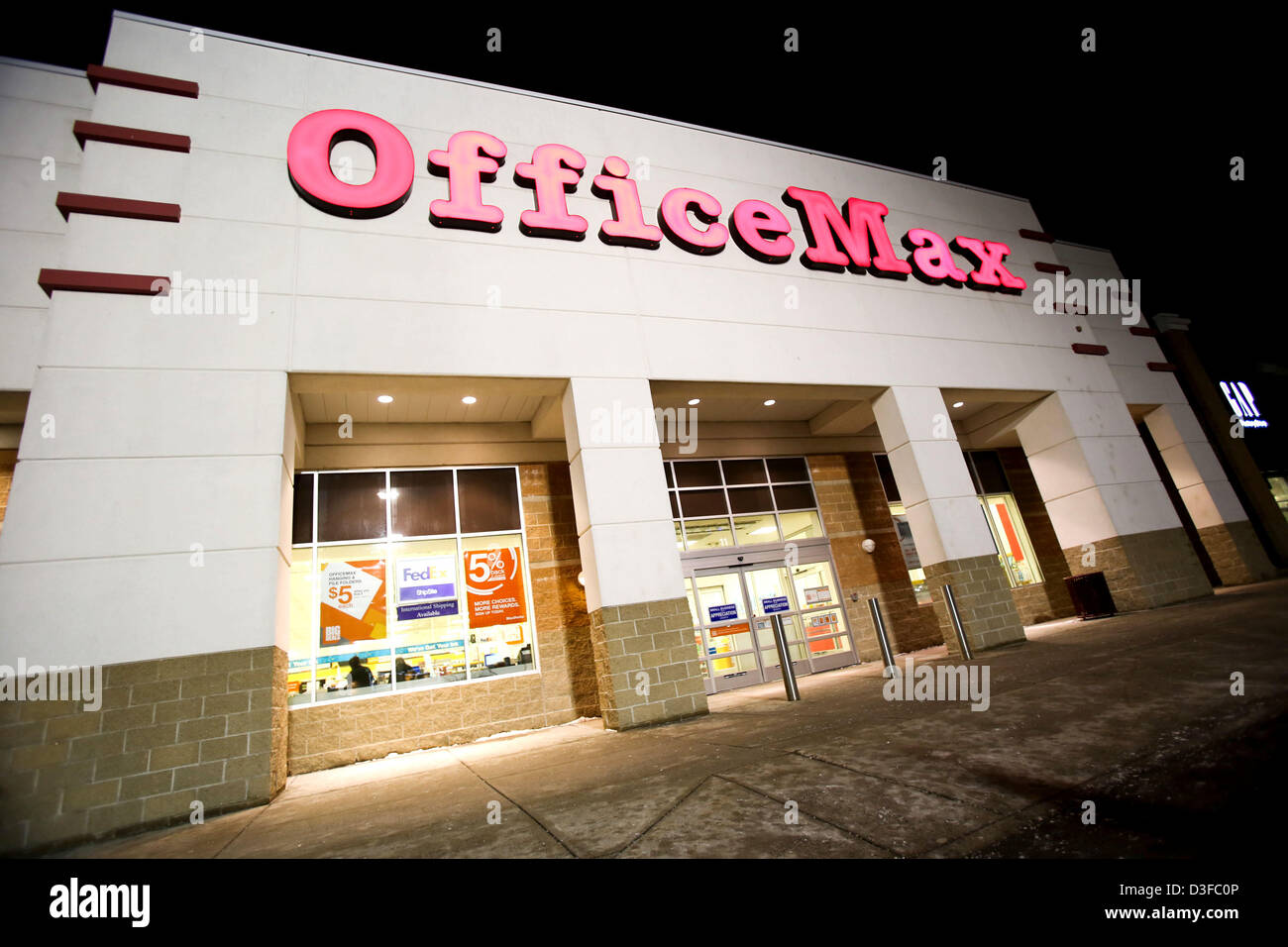 Officemax hi-res stock photography and images - Alamy