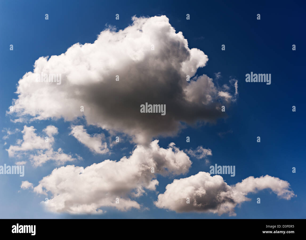 Thunderclouds hi-res stock photography and images - Alamy