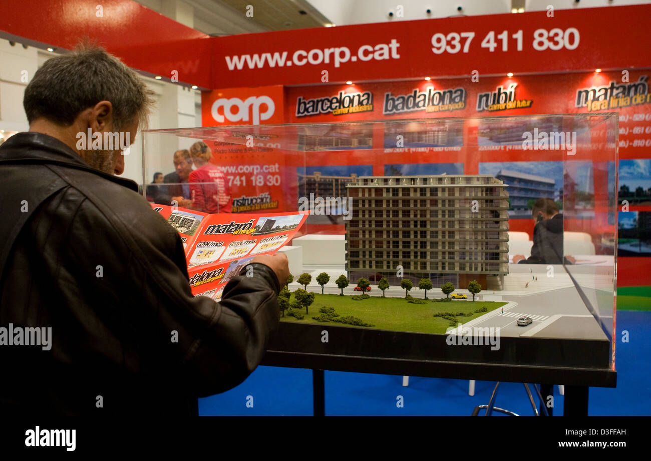 Barcelona, Spain, model at the show BMP Stock Photo - Alamy