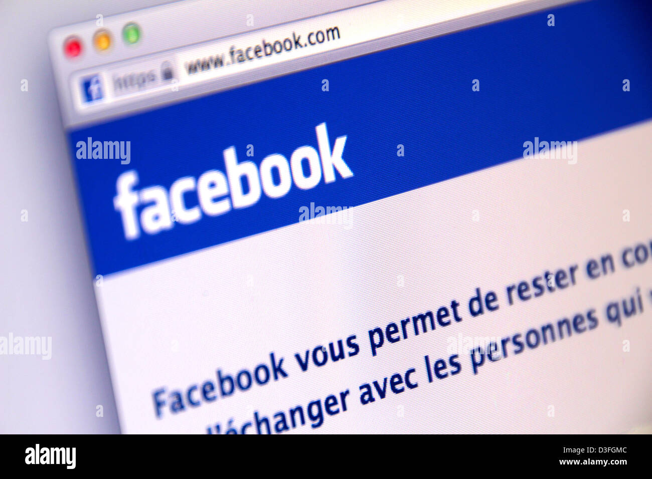 Mark zuckerberg facebook profile hi-res stock photography and images ...