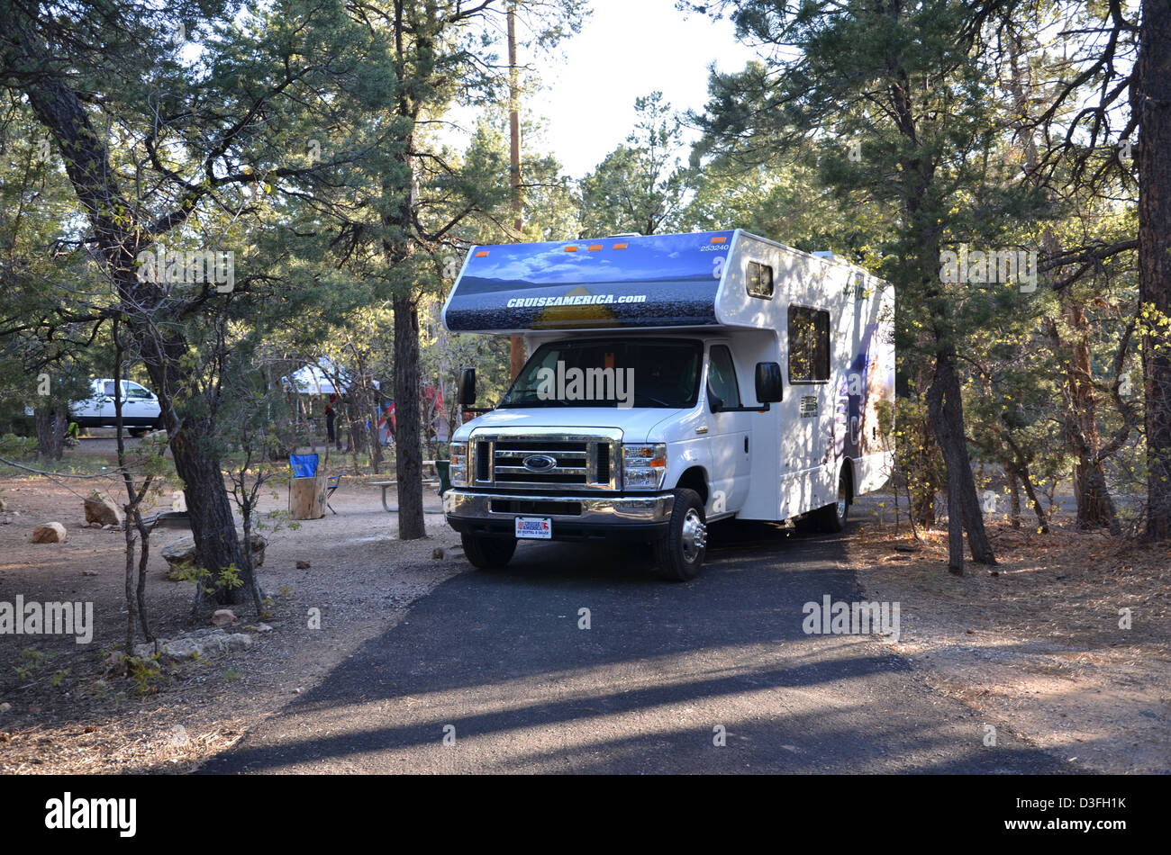 Mather Campground at Grand Canyon National Park offers RV and tent ...