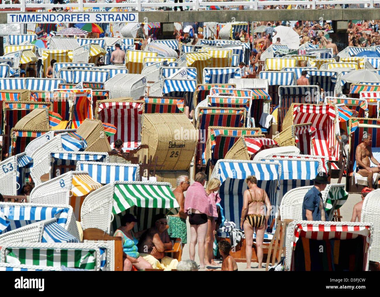 Cavort Stock Photos & Cavort Stock Images - Alamy