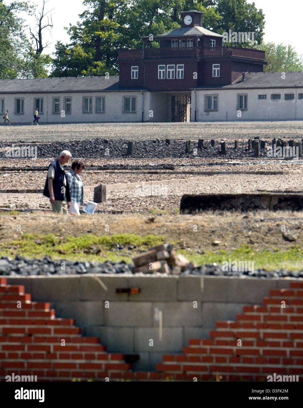 Roll calls camp hi-res stock photography and images - Alamy