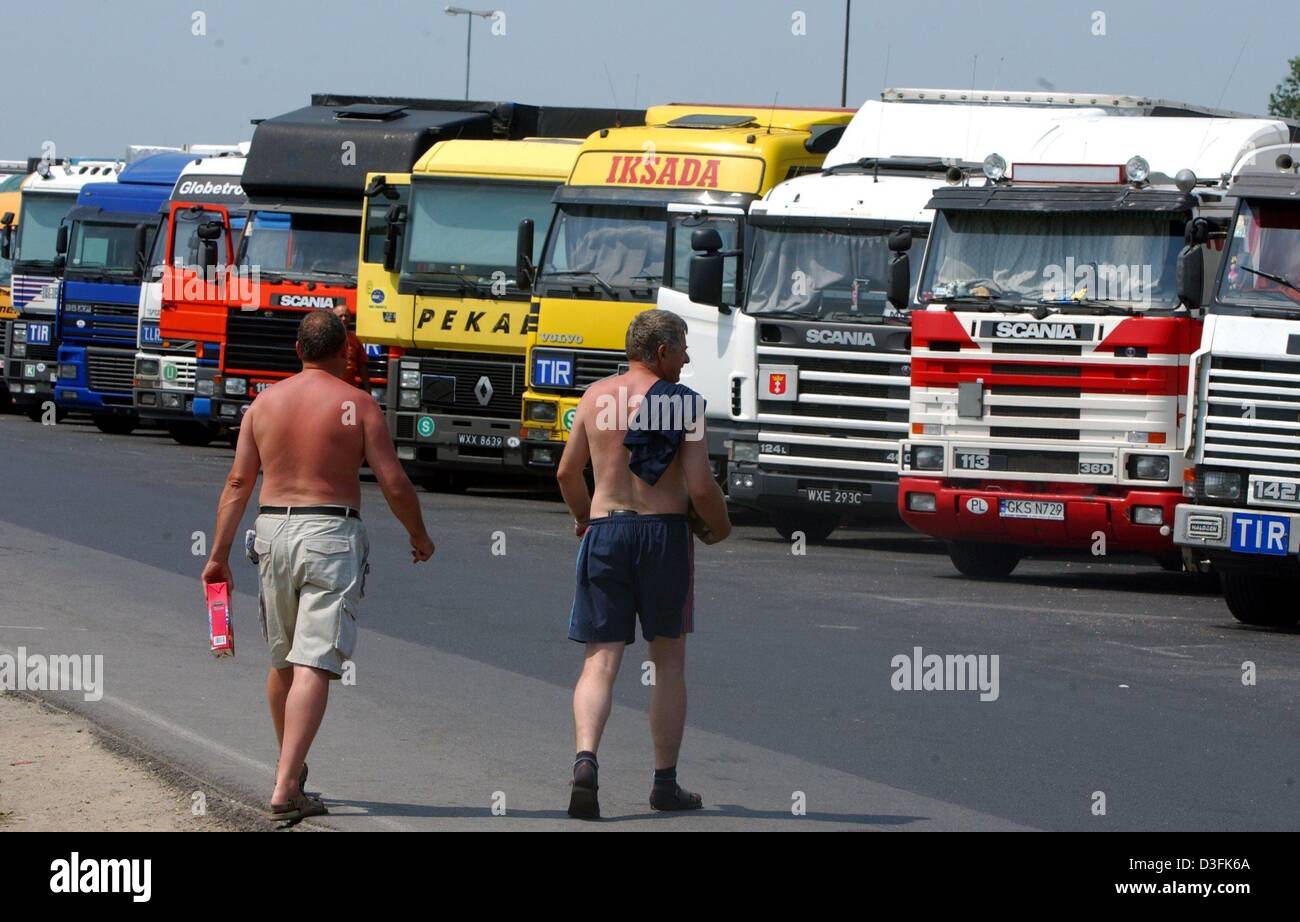 (dpa) - Two topless lorry drivers are returning to a long line of ...