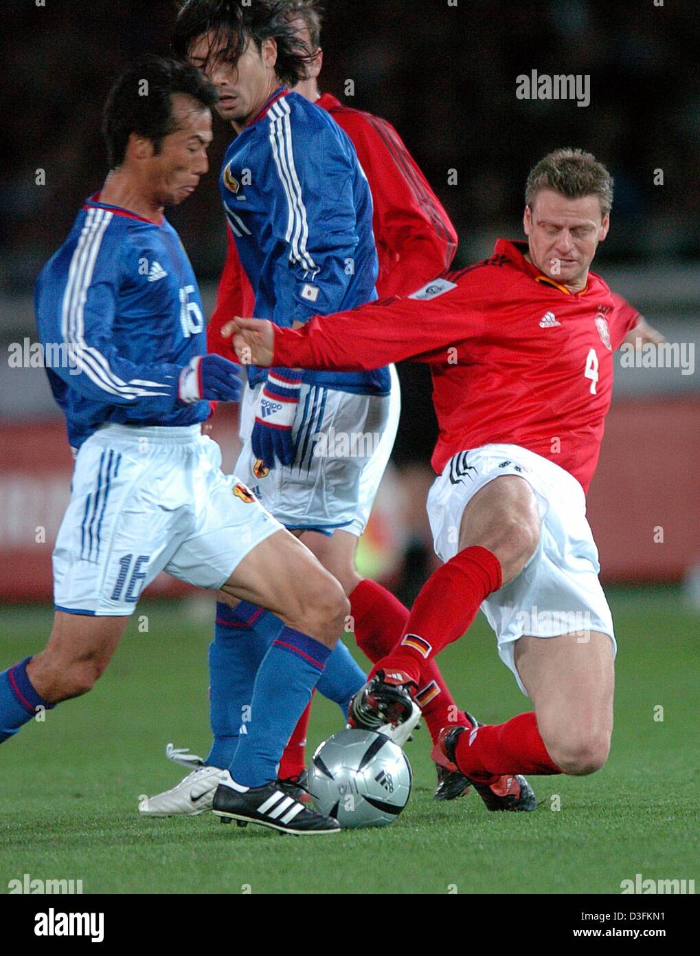 Sports spo soccer ball duel fight tackle slide germany hi-res stock ...