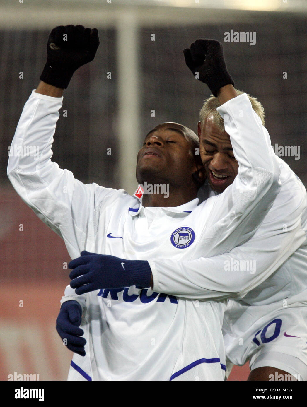 Hertha 2004 hi-res stock photography and images - Alamy