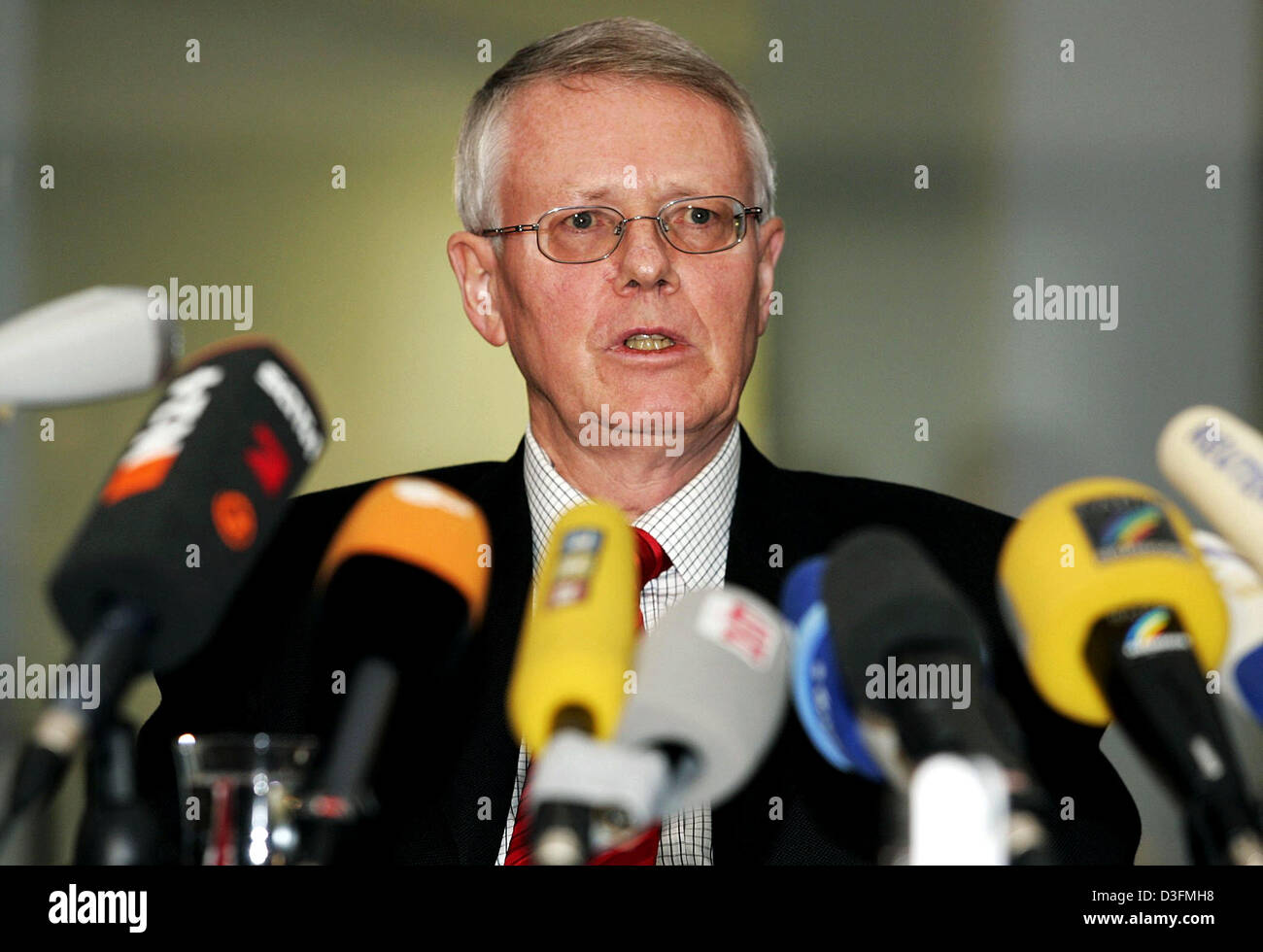 Federal prosecutor hi-res stock photography and images - Alamy