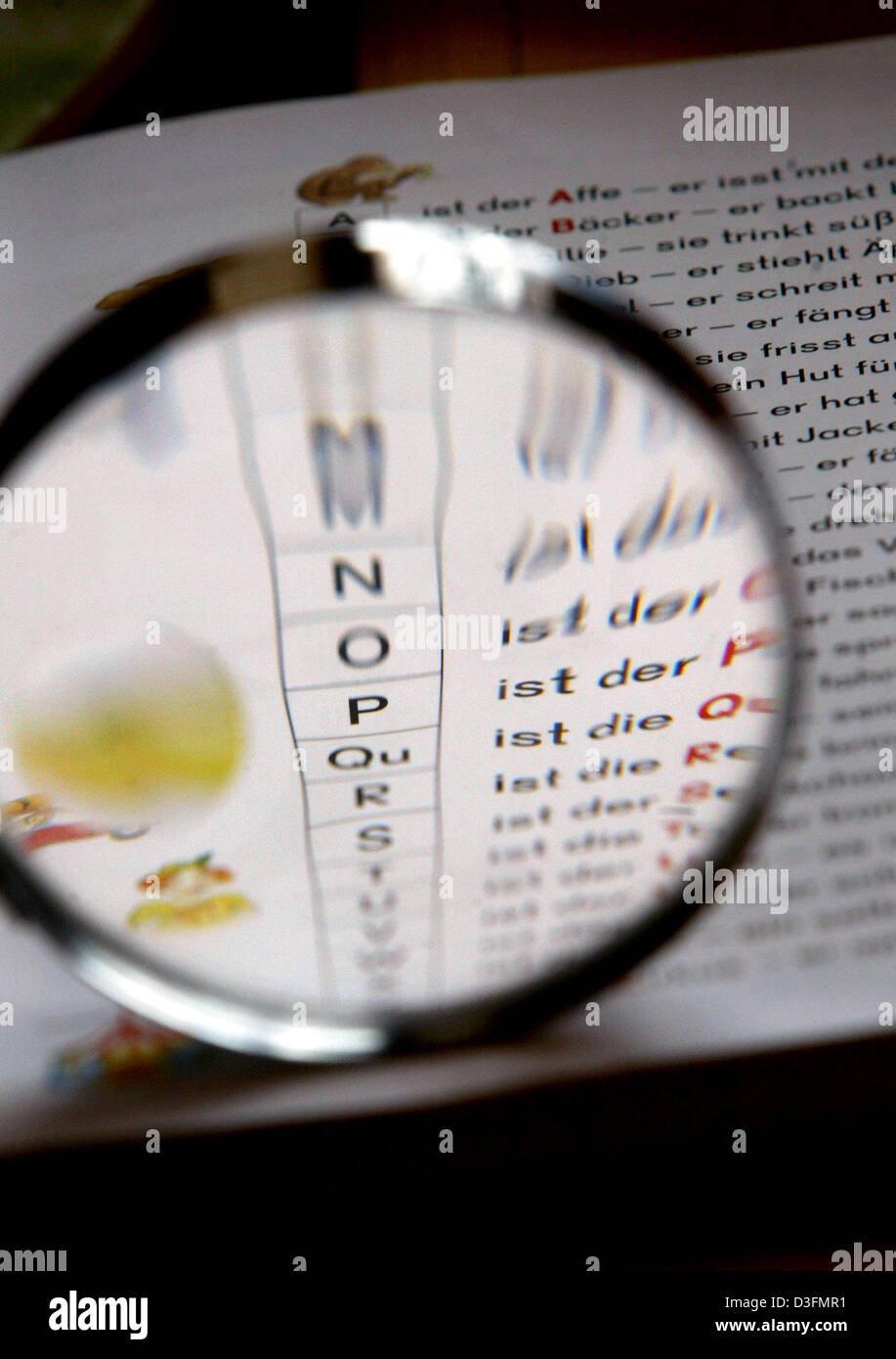 Reading comprehension test hi-res stock photography and images - Alamy