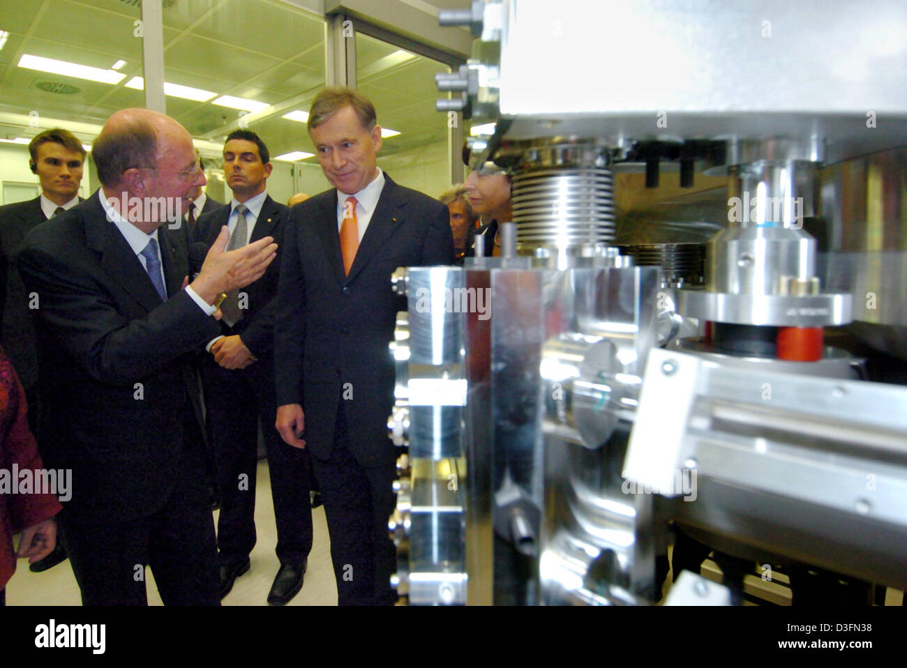 (dpa) - Berthold Leibinger (L), President and Managing Partner of the ...