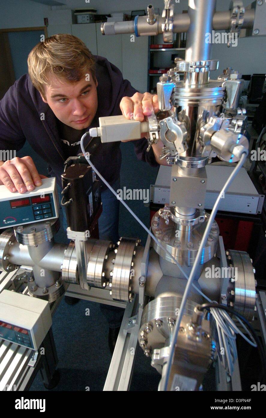 (dpa) - Mechatronics engineer Tristan Schindler works on the steering ...
