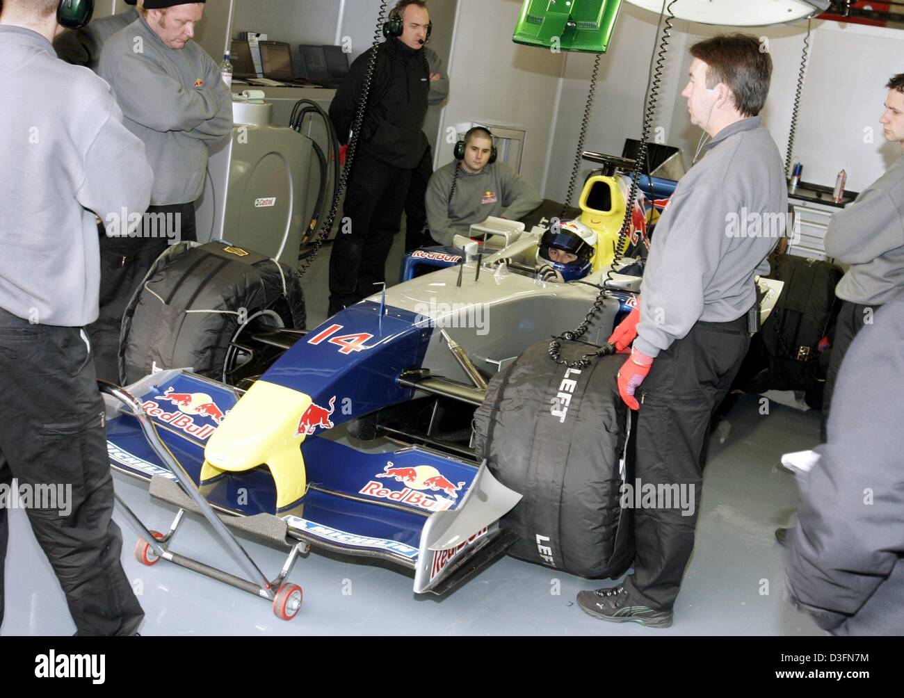F1 Race Car Stock Photos & F1 Race Car Stock Images - Alamy