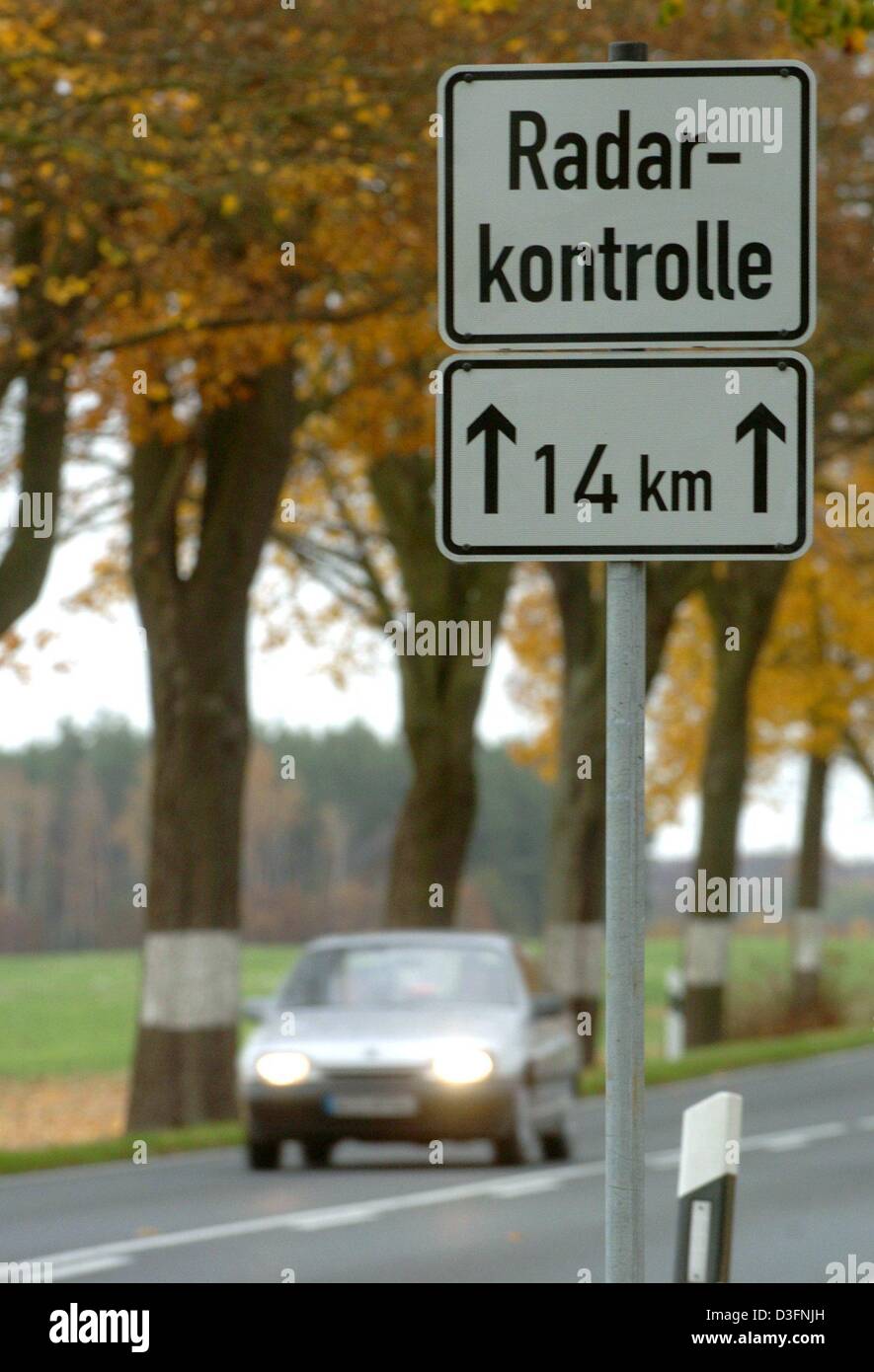 Accident black spot sign hi-res stock photography and images - Alamy