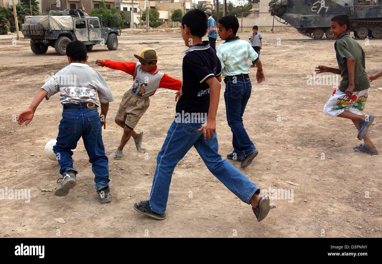 Iraq 2003 military locals hi-res stock photography and images - Alamy