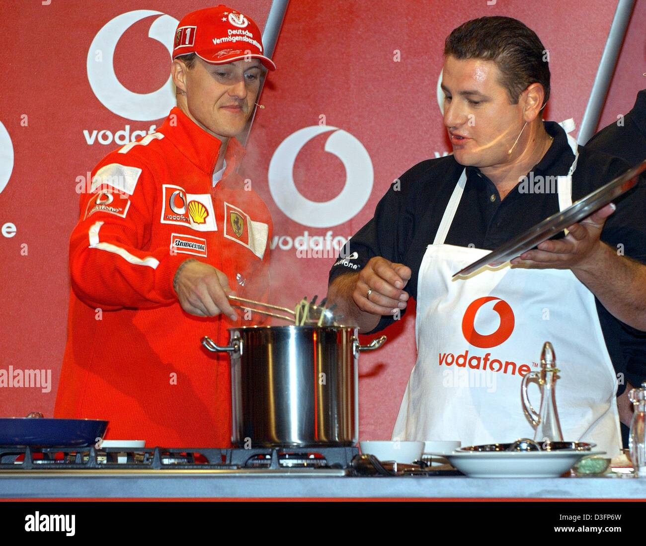 German tv show chef High Resolution Stock Photography and Images - Alamy