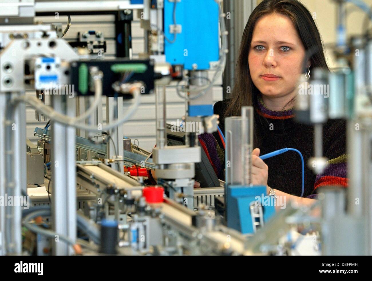 Mechatronics Stock Photos & Mechatronics Stock Images - Alamy
