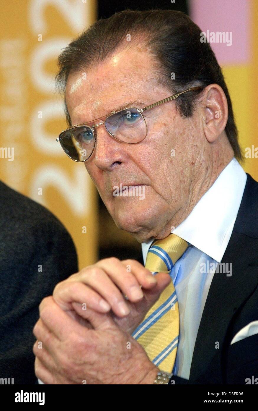 Roger Moore 2014 Roger Moore Bilder Roger Moore Foto Kaufen