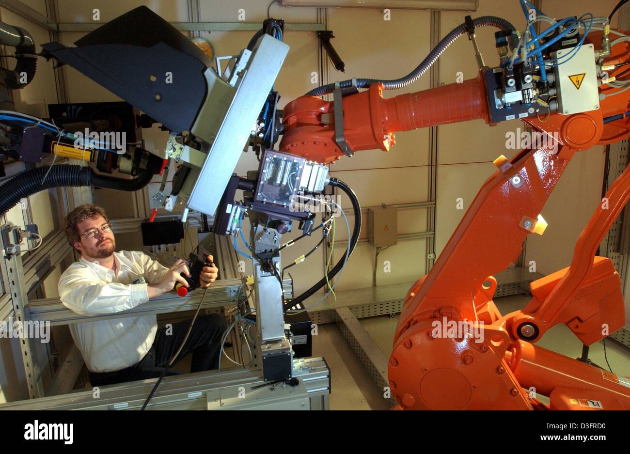 Jenoptik robot hi-res stock photography and images - Alamy