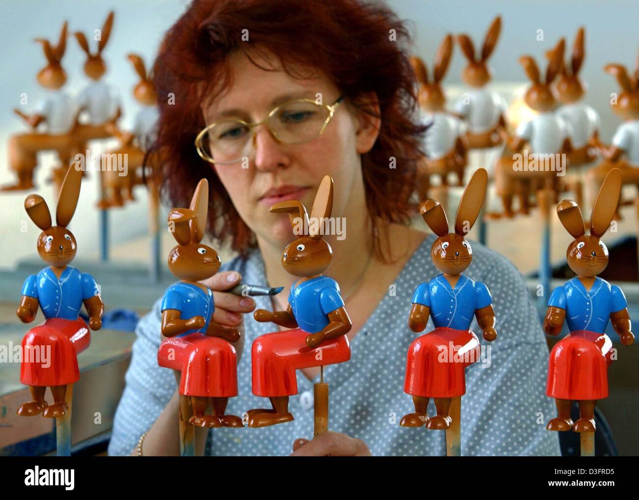 Toy maker hi-res stock photography and images - Alamy