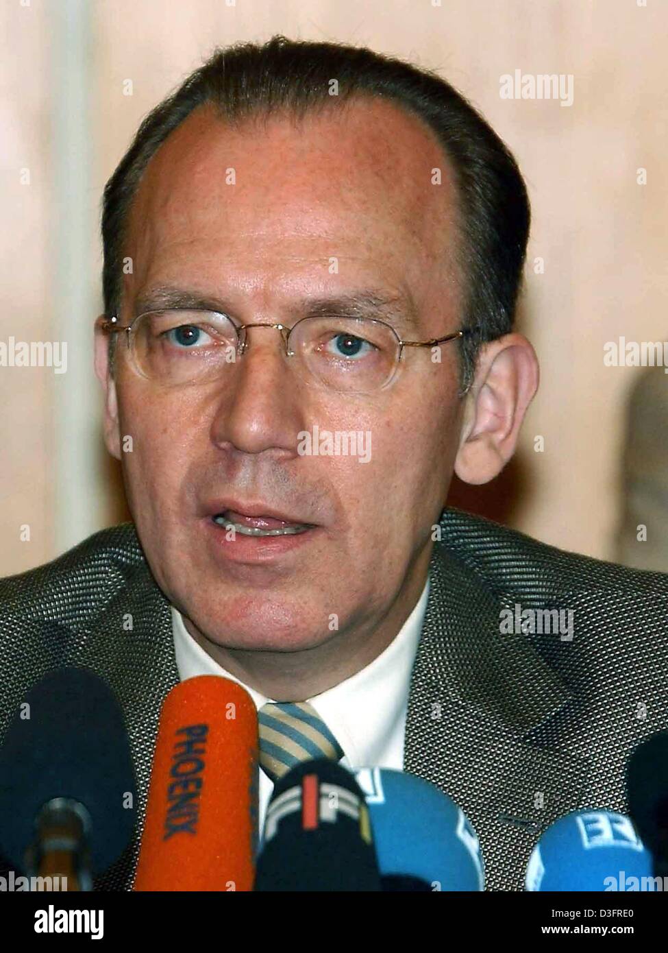 (dpa) - Florian Gerster, chairman of the board of directors of the ...