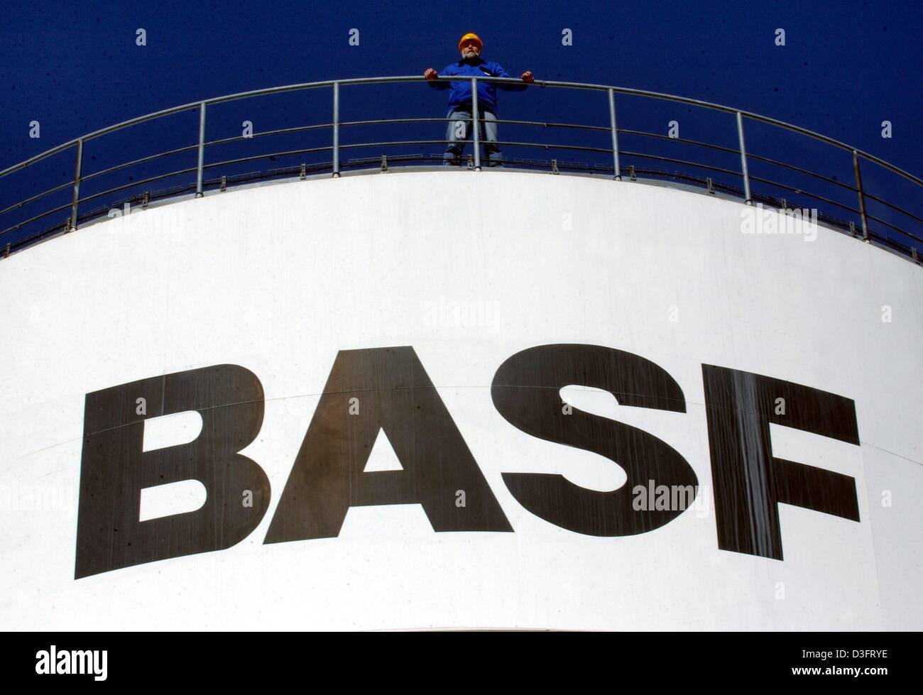 (dpa) - An employee of BASF, the world's leading chemical company ...