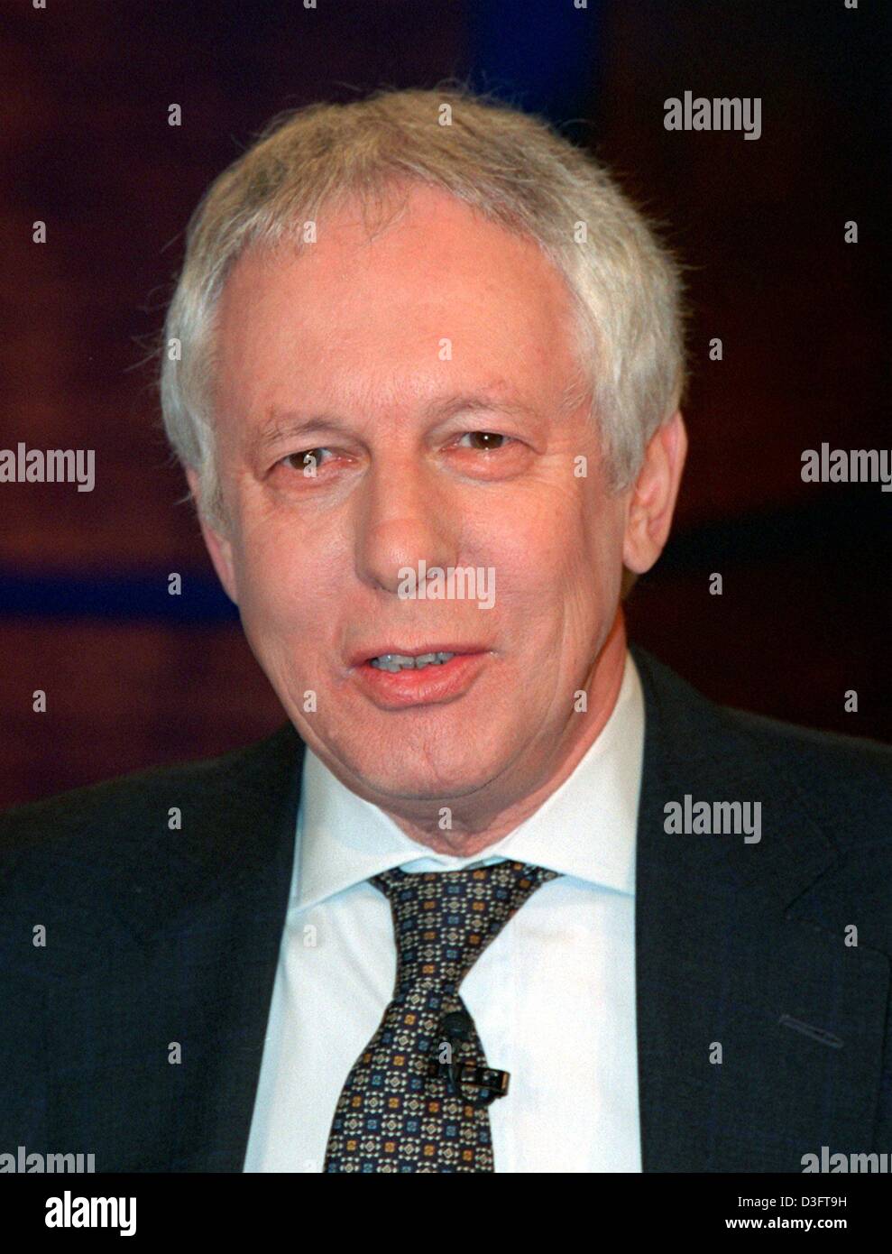 Sir paul lever hi-res stock photography and images - Alamy