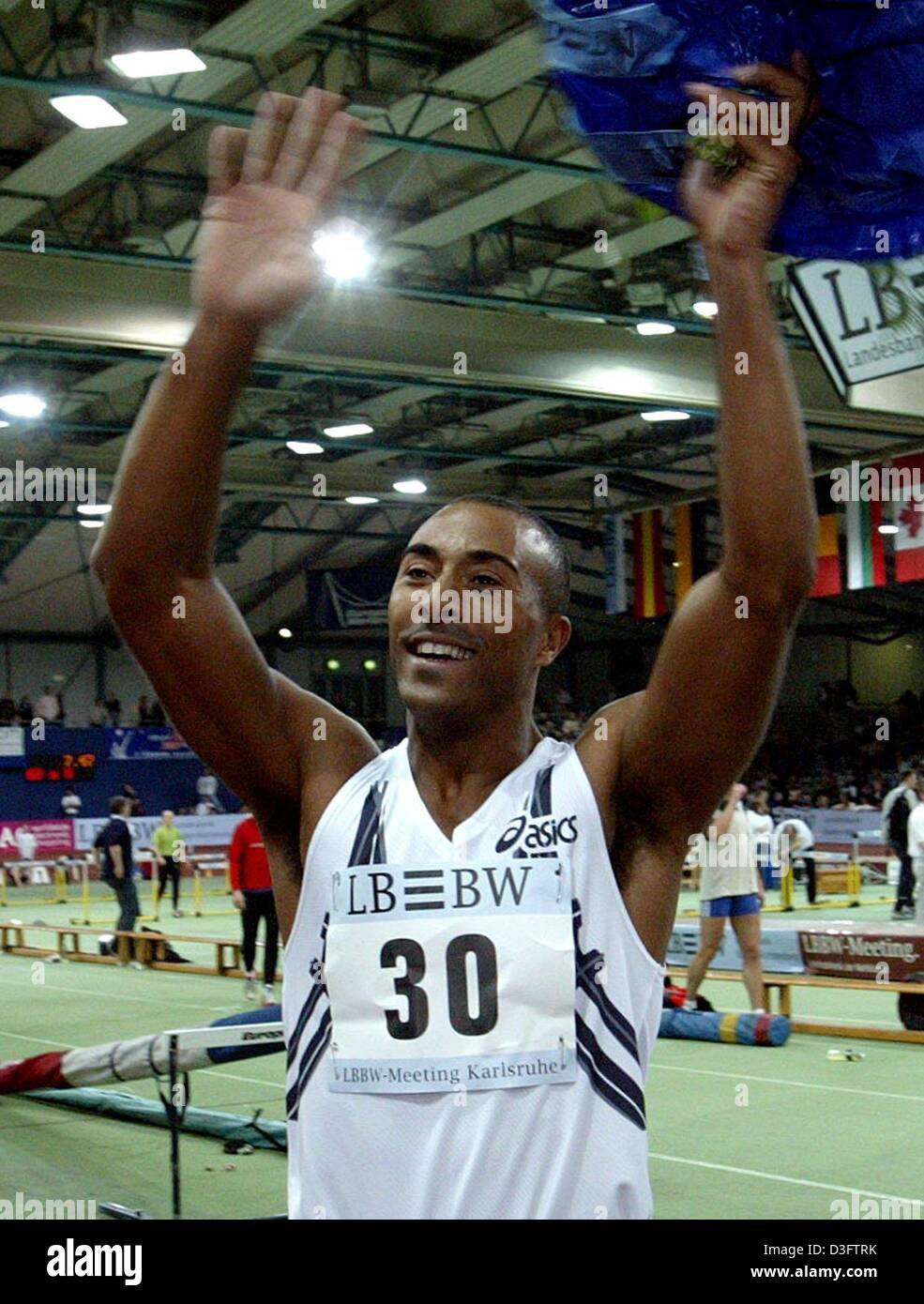 Colin jackson hurdles hi-res stock photography and images - Alamy