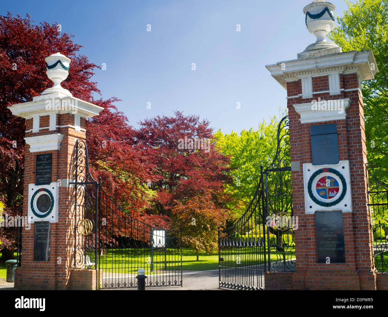 Queens park invercargill fountain hi-res stock photography and images ...