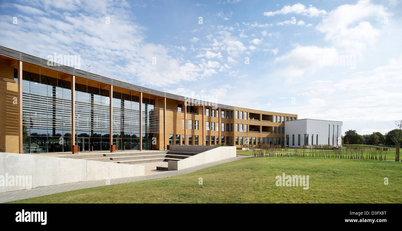 Norwich City Academy, Norwich, United Kingdom. Architect: Sheppard ...