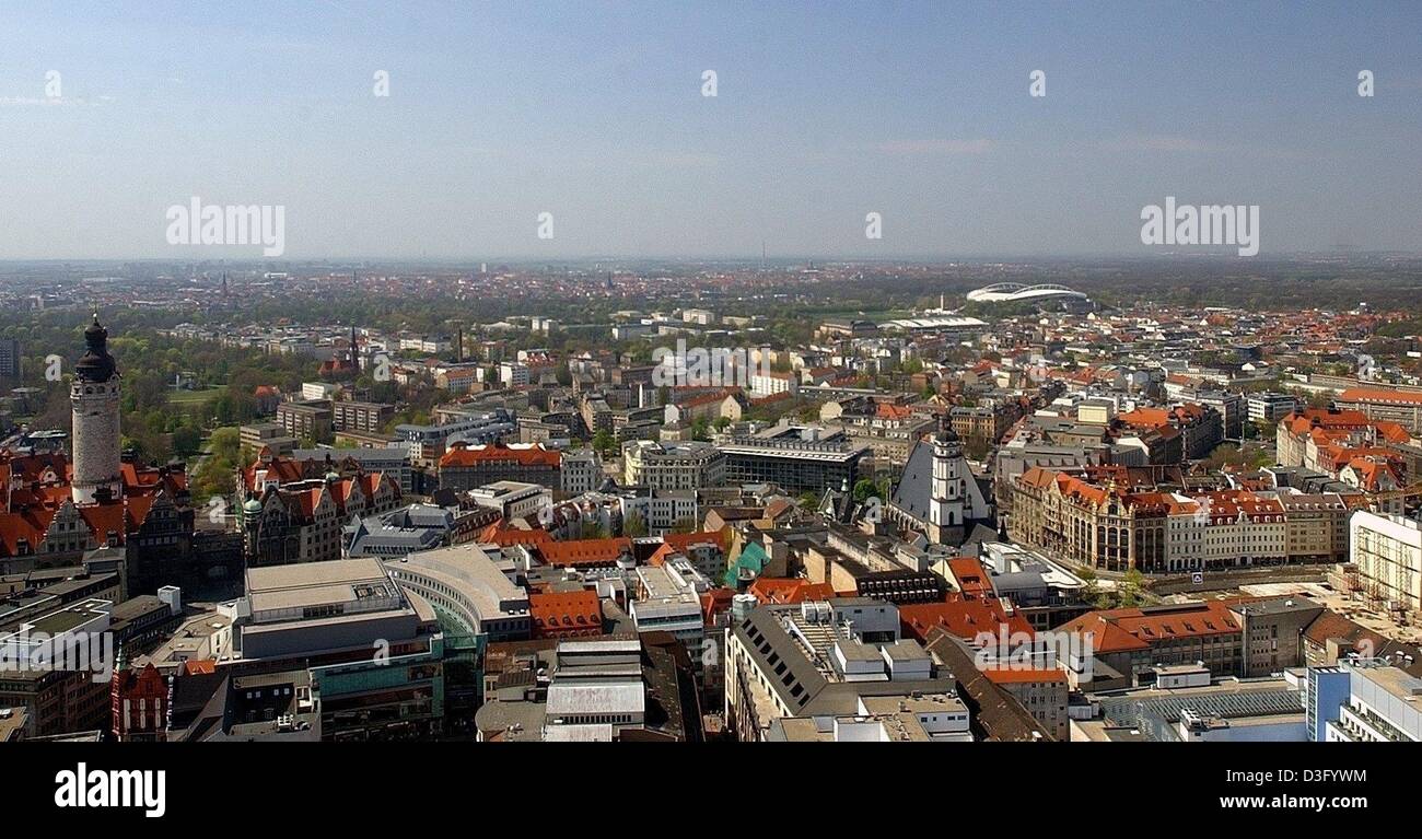 (dpa) - The panorama of Leipzig pictured in beautiful sunshine, Leipzig ...