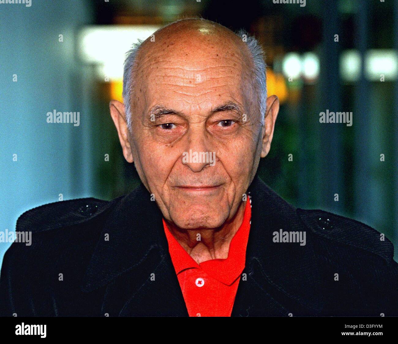 Dpa Files British Conductor Georg Solti Smiles In Hamburg Germany 14 June 1997 Georg