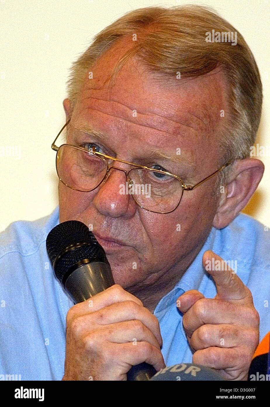 (dpa) - Washington's civil administrator for Iraq, retired US general ...