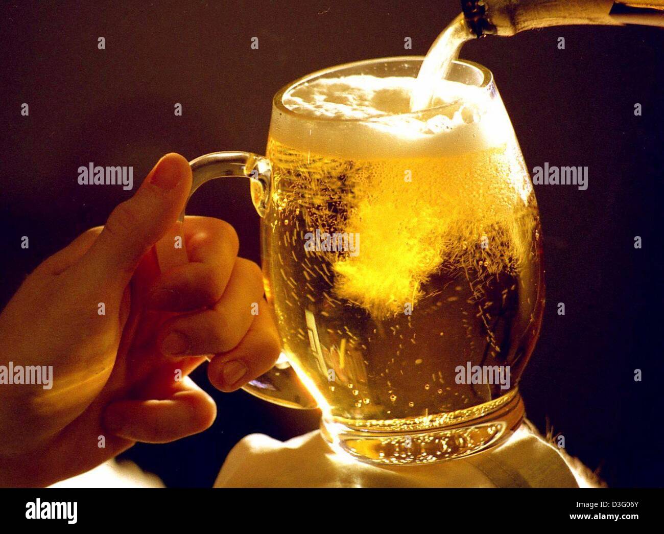 16 litres hi-res stock photography and images - Alamy