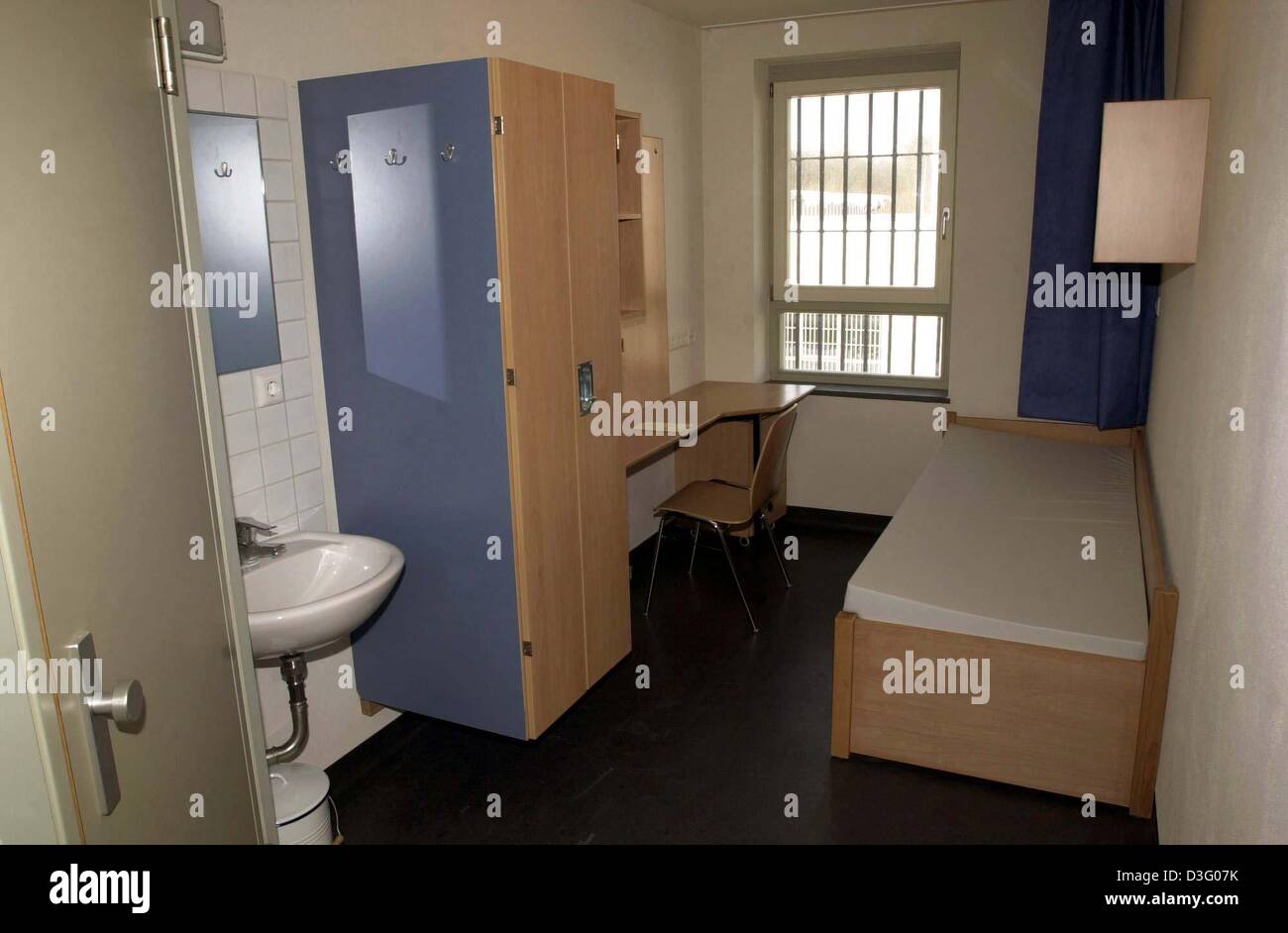 (dpa) - A cell in the new building of the correctional facility is ...