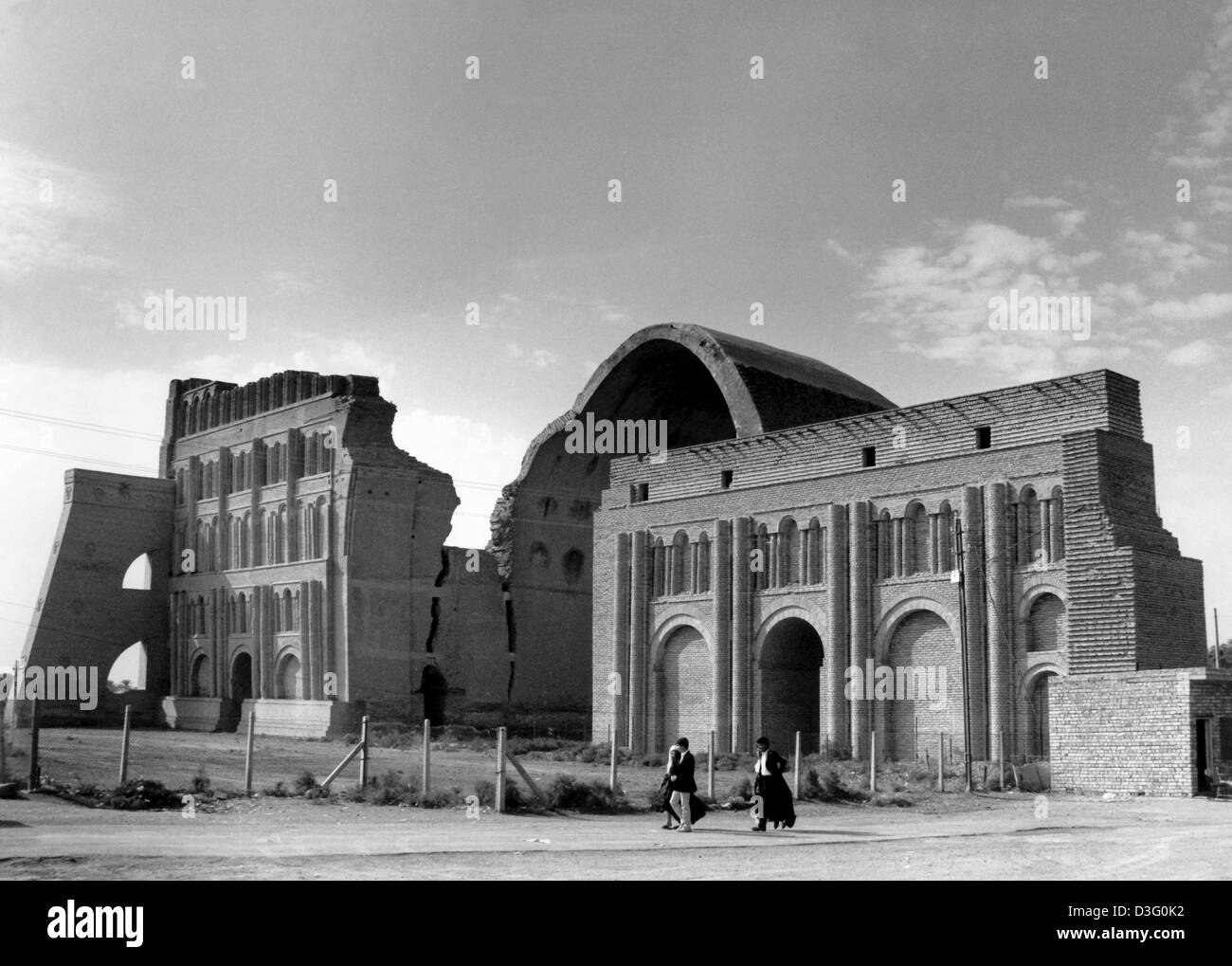 City of ctesiphon High Resolution Stock Photography and Images - Alamy