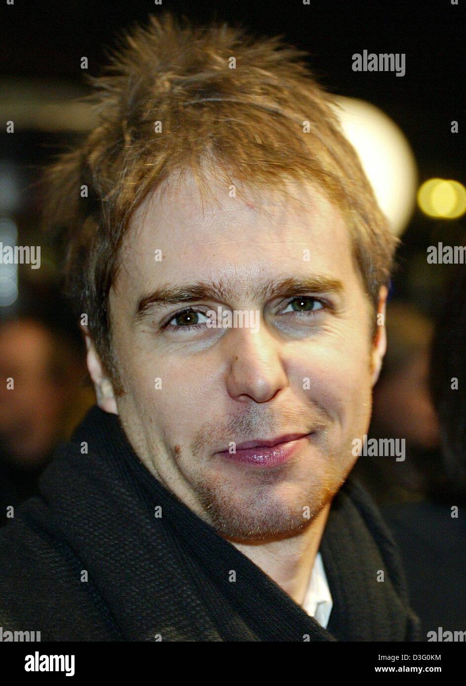 (dpa) - US actor Sam Rockwell arrives for the award ceremony at the ...