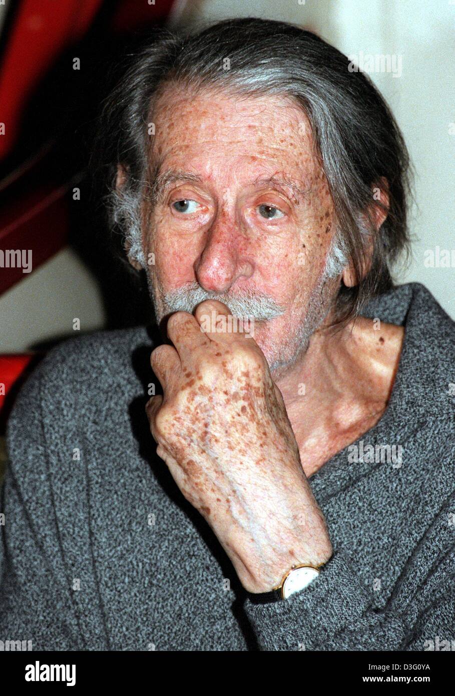 (dpa files) - George Tabori, British author and director, pictured in ...