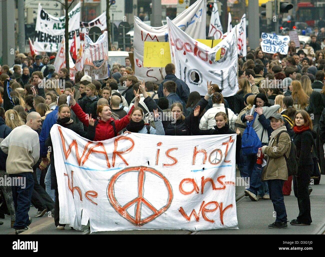 Antiwar banner hi-res stock photography and images - Alamy