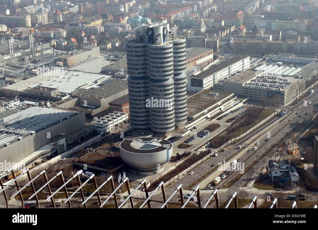 Bmw Car Factory In Munich Stock Photos & Bmw Car Factory In Munich ...