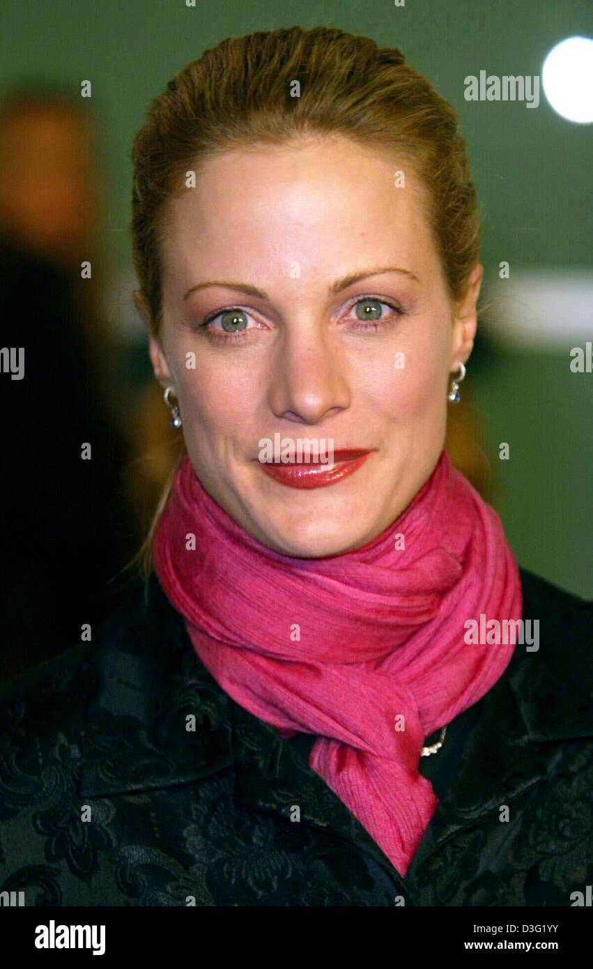 Alison eastwood hi-res stock photography and images - Alamy